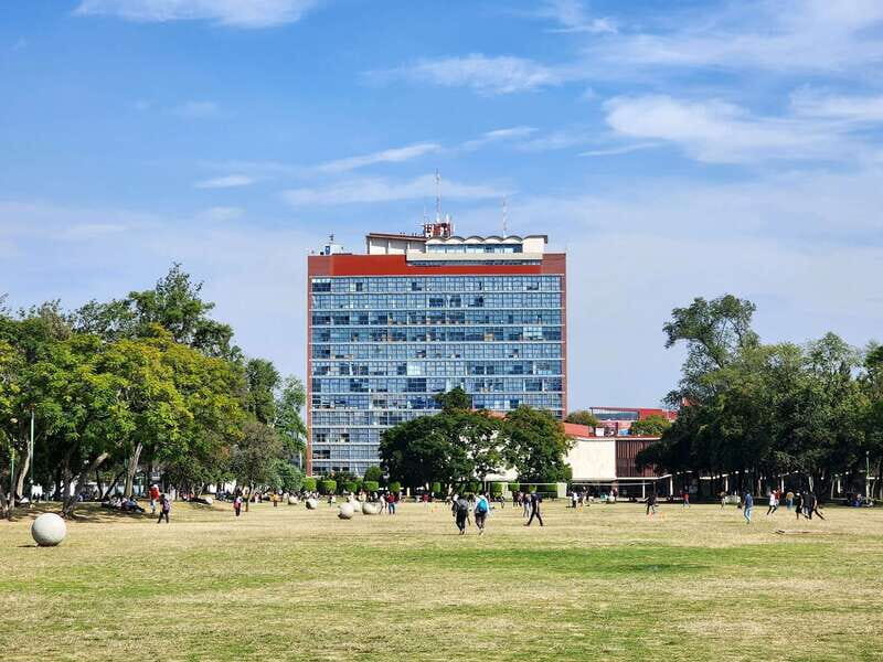 Walk around UNAM campus, a UNESCO World Heritage Site - Key Points