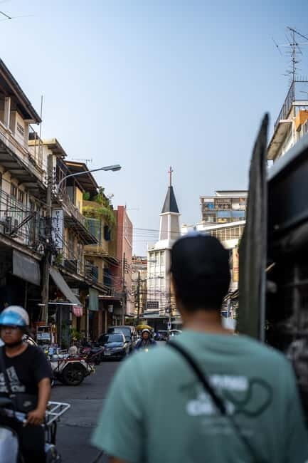 Walk & Snap: Discover Song Wat Street and Chinatown Bangkok - Who Will Love This Experience?