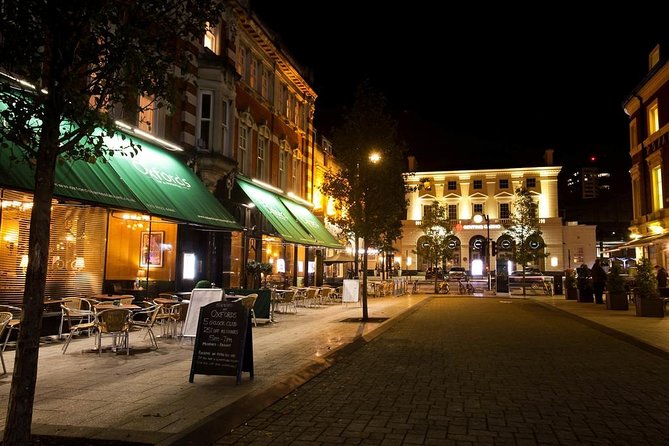 Walk the Secrets of the Titanic: Private Tour - Visiting the Grapes Pub: A Titanic-Era Experience