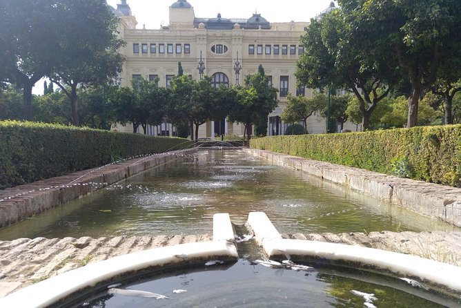 Walk through the old Malaga medina - Final Thoughts: Who Is This Tour Perfect For?