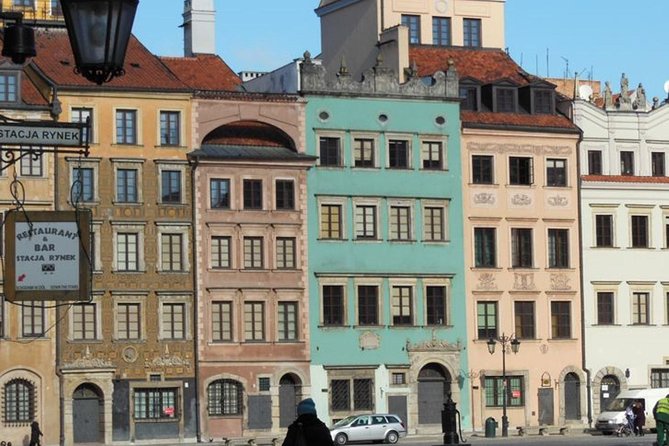 Walk Through the Warsaw Old and New Town: Like Phoenix From the Ashes - Embracing the Citys Cultural Vibrancy