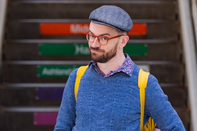 Walkin With Colin: Chicago History-Mystery-Comedy-Tragedy Tour - Delving Into the Chicago Theatres Storied Past
