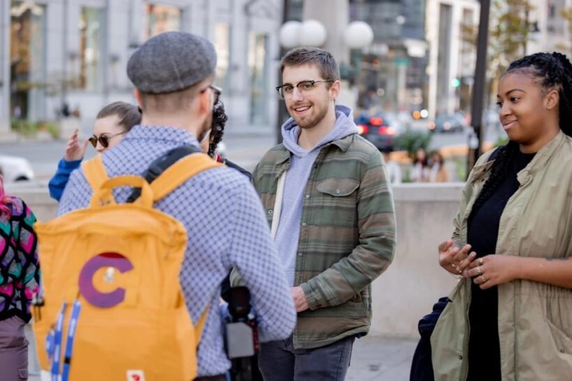 Walkin' with Colin: Chicago Tour du Jour - FAQs