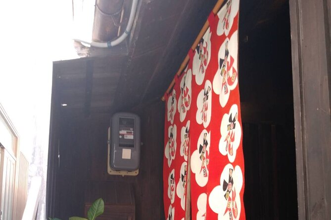 Walking Around the Town With Kimono You Can Choose Your Favorite Kimono From [Okinawa Traditional Costume Kimono / Kimono / Yukata] Hair Set & Point Makeup & Dressing & Rental Fee All - Recommendations for Visitors