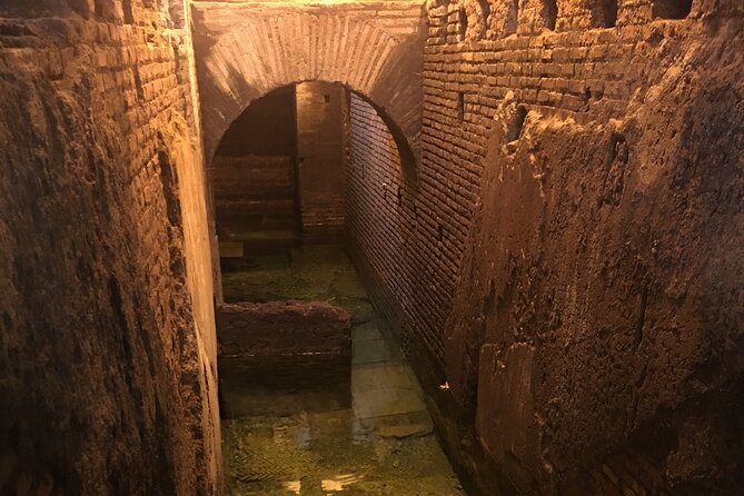 Walking City Tour: Piazza Navona, Pantheon & Trevi Fountain - Magical Moments at the Trevi Fountain