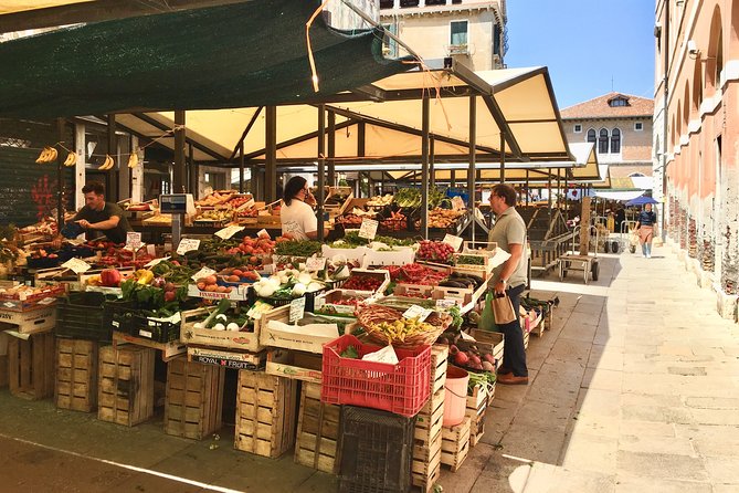 Walking in Venice Off-the-beaten Track - The Practicalities and Value