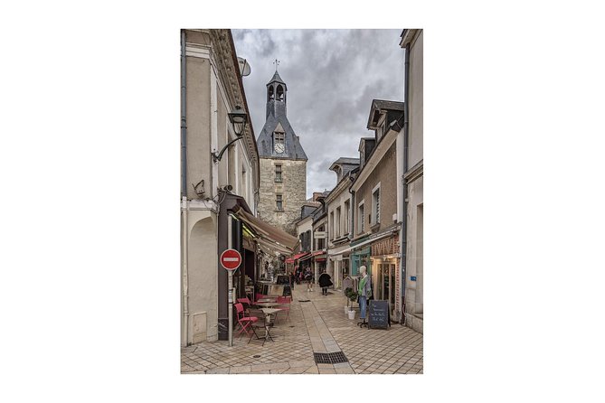 Walking Photography Tour of Amboise conducted in English - What’s Included and What’s Not