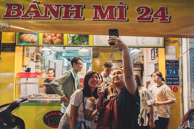 Walking Street Food Evening Safari with 20 tastings - An In-Depth Look at the Saigon Evening Food Safari