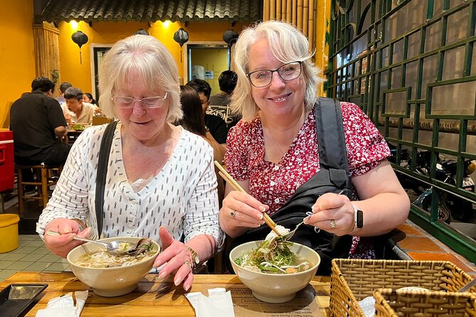 Walking street food tour - FAQ