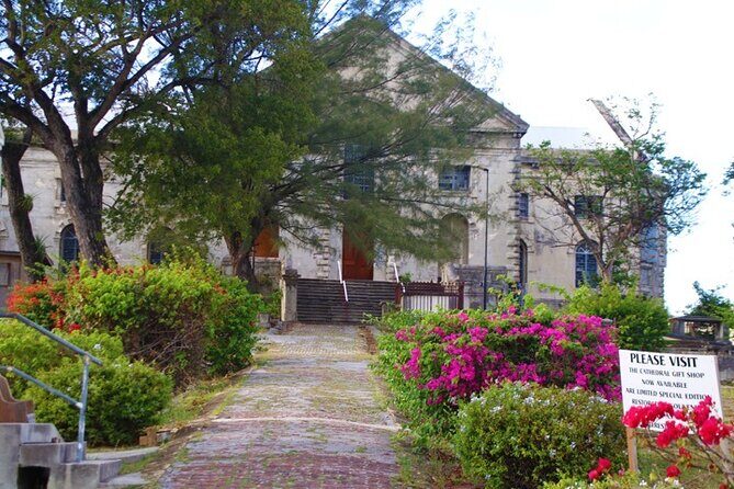 Walking Through Antigua's History - FAQs