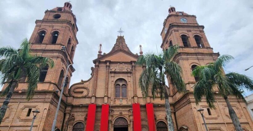 Walking tour - A journey through the History of Santa Cruz - Authentic Insights & The Personal Touch