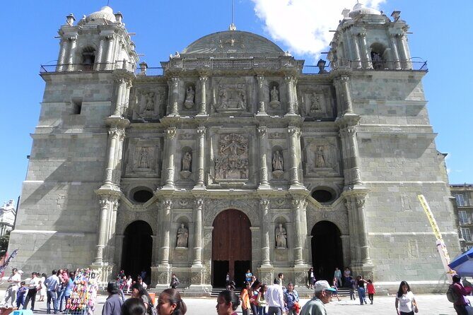 Walking tour and Museums Oaxaca - FAQs