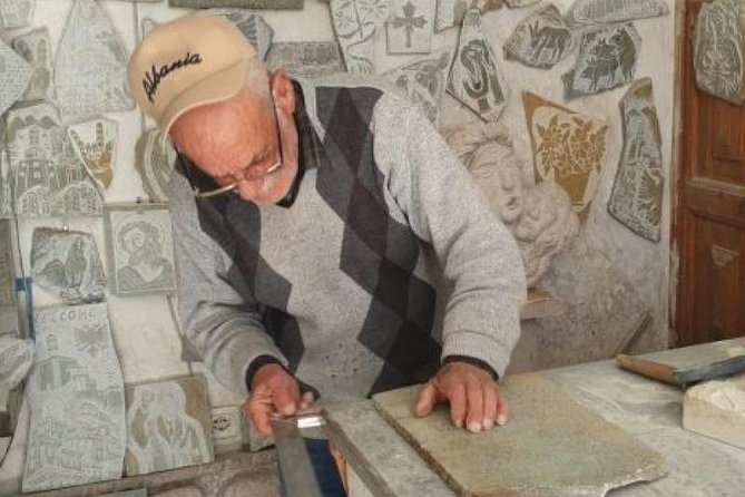 Walking Tour Baazar – the Argjiro Castle – Zekate House - Exploring the Cerciz Topulli Square