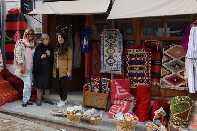 Walking Tour Baazar – the Argjiro Castle – Zekate House - Uncovering the Zekate House