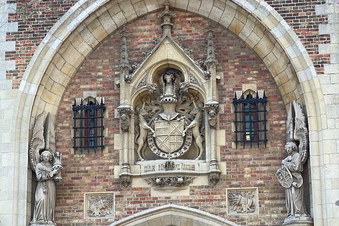 Walking Tour Bruges: Exciting Stories, Mysteries, People - Embracing the Tours Positive and Memorable Aspects