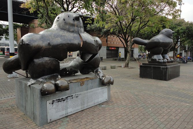 Walking Tour, Cable Car & Fruit Tasting - Meeting and End Points