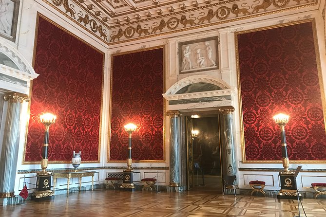 walking tour - Copenhagen and Christiansborg 3 hours - Who Should Consider This Tour?