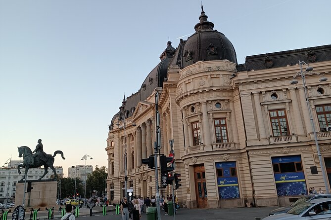 Walking Tour - Delightful Bucharest (Old Town & Victory Avenue) - Getting Around Bucharest