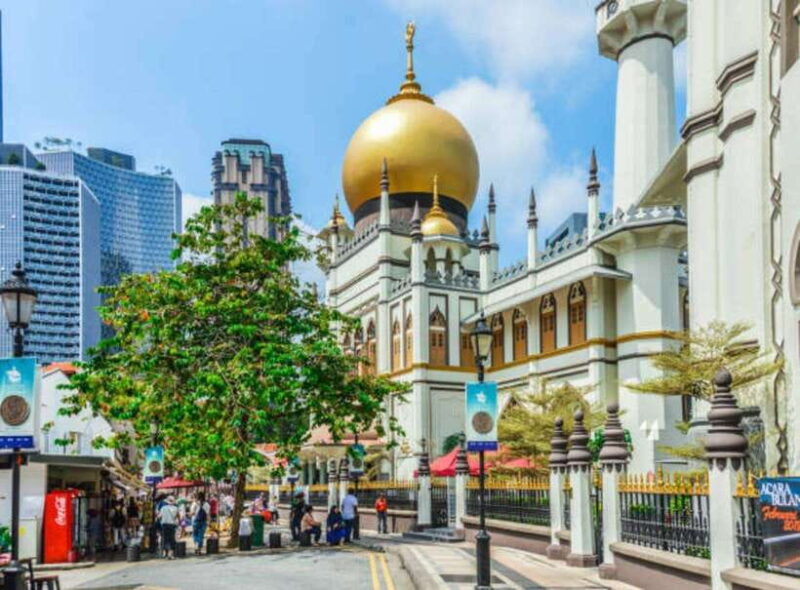 Walking Tour: Exploring Singapores Kampong Glam ! - Top Stops and Their Significance