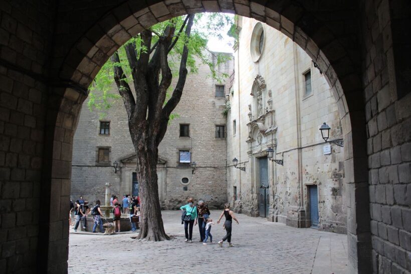 Walking Tour Gothic Quarter and Ramblas+Boat Trip - Final Thoughts