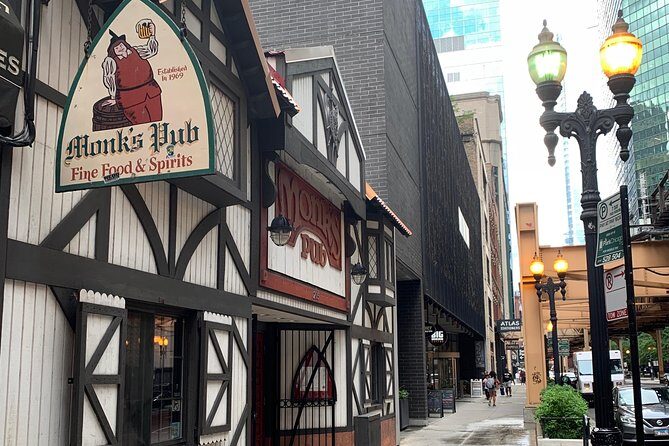 Walking Tour: Historic Chicago Pubs in River North and the Loop - The Sum Up