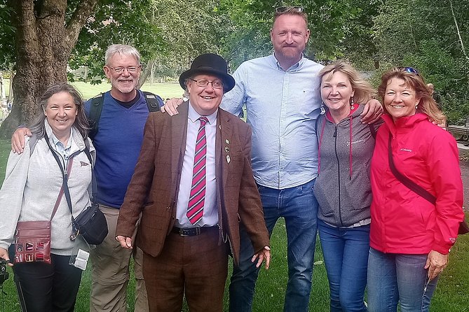 Walking Tour in Merrion Square Park - Dublin Rogues Tour - History of Merrion Square Park