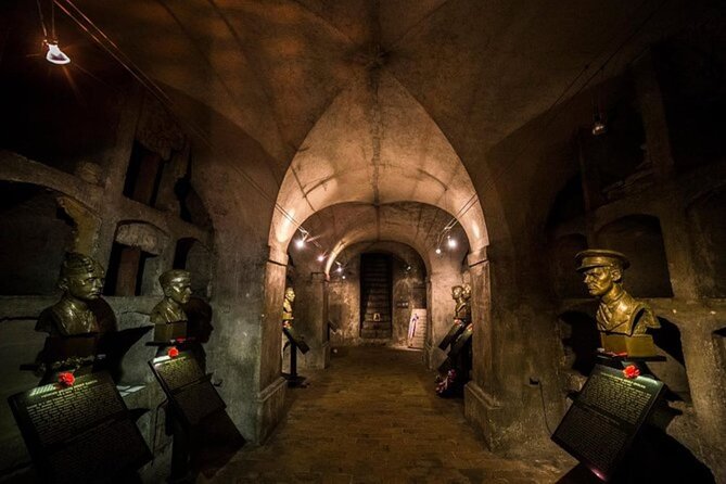 Walking Tour in New Town with Operation Anthropoid (WWII) - An In-Depth Look at the Prague Walking Tour in New Town