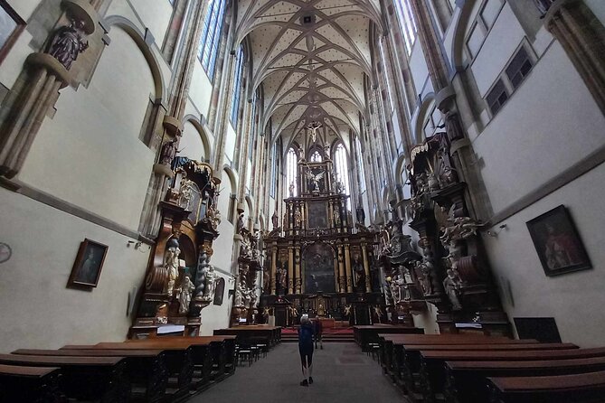 Walking Tour in Prague with Local Historian - Practical Details and Considerations