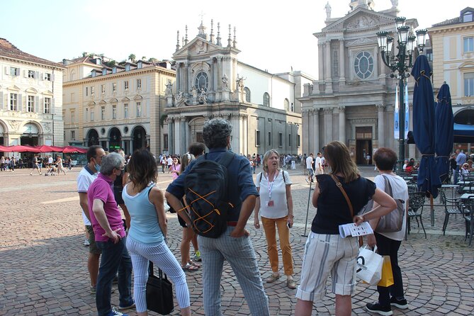 Walking Tour in Small Groups in English - Booking Information