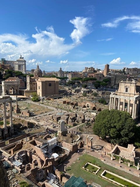 Walking tour in the center of Rome with an architect - Frequently Asked Questions