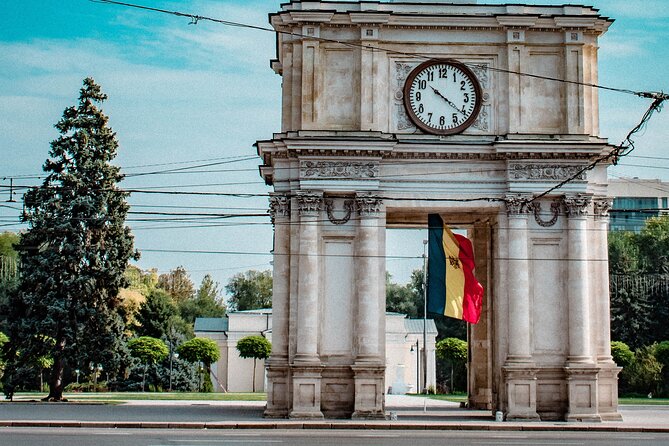 Walking Tour of Chisinau with Local Guide - Exploring the Itinerary in Detail