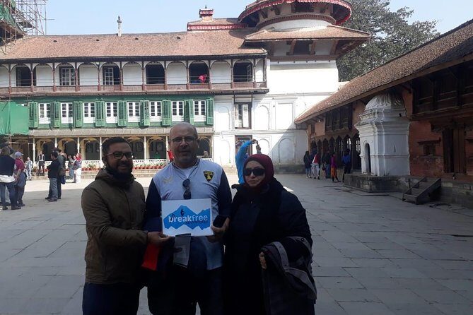 Walking tour of Kathmandu with awesome local guides - Why Walk Instead of Drive?