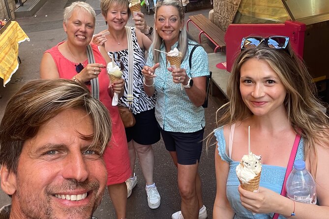 Walking Tour of Nice, the Old Town & the Coline Du Château - Highlights of the Old Town