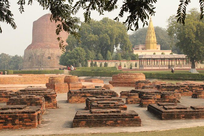 Walking tour of Sarnath, the buddhist site : The Light of Asia Walk - What Sets This Tour Apart?