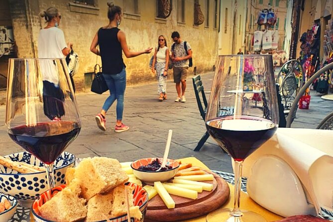 Walking Tour of Siena With Food & Chianti Wine - Culinary Delights