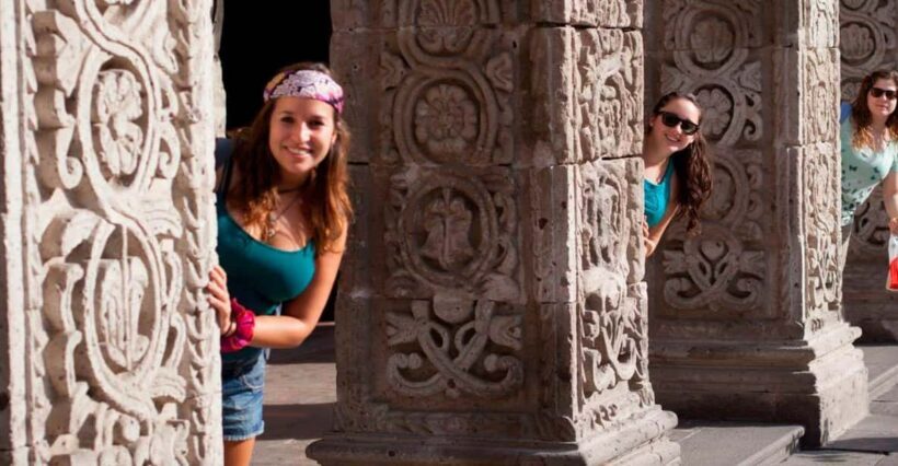 Walking tour of the historic center of Arequipa - The Practical Side: Logistics and Value