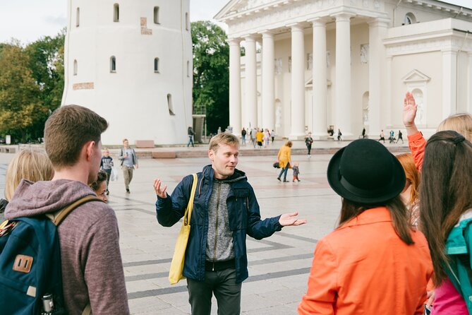 Walking Tour of Vilnius Old Town With Snacks - Key Points