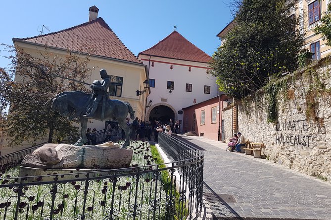 Walking tour of Zagreb - The Short but Scenic Funicular Ride