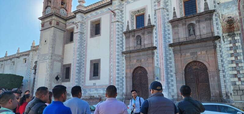 Walking Tour: Temples and Convents (Western Zone) - Key Points