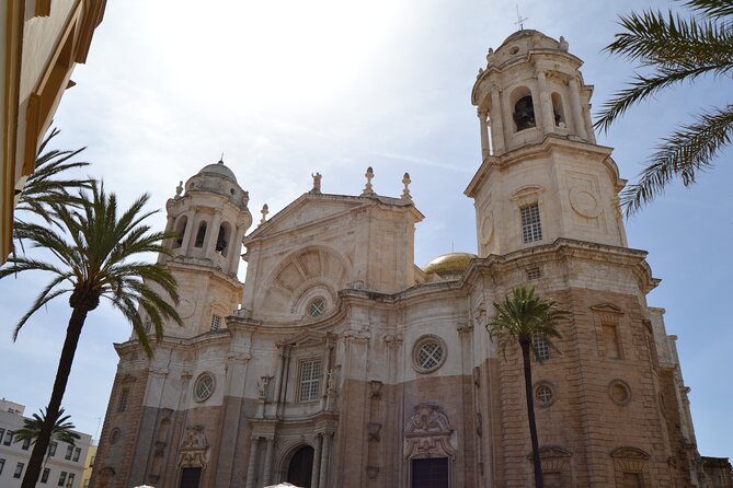 Walking Tour Through Cádiz: Stories From the Hand of a Local Guide - What Travelers Are Saying