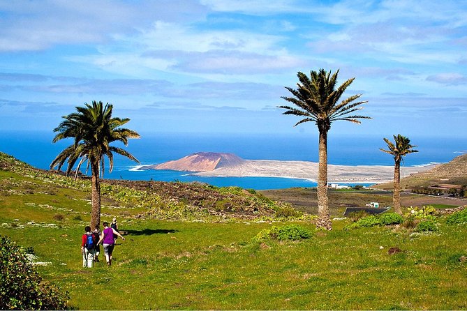 Walking Tour Through La Corona Volcano and Famara Cliff - Safety Precautions
