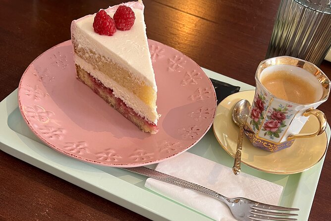 Walking Tour to Brechós do Porto - Who Should Consider This Tour?