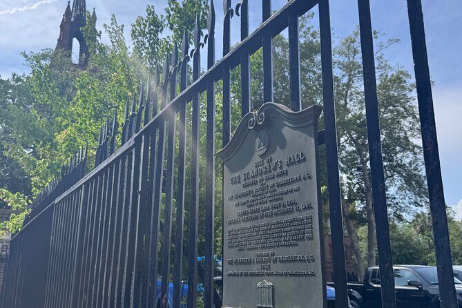 War Comes to Charleston: Historical Walking Tour - Who Should Consider This Tour?