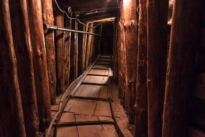 War Times Experience in Sarajevo - Half Day Tour - Local Living Conditions