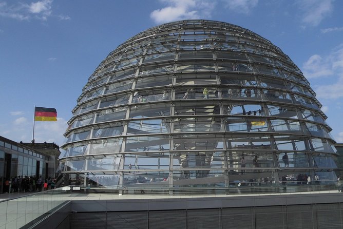 Warnemuende Shore Excursion: Berlin Private Sightseeing Tour from Rostock - The Experience of a Private Guided Tour