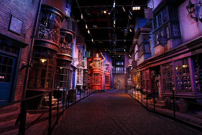 Warner Bros. Studio Tour With Transportation From London - Accessibility and Infant Accommodations