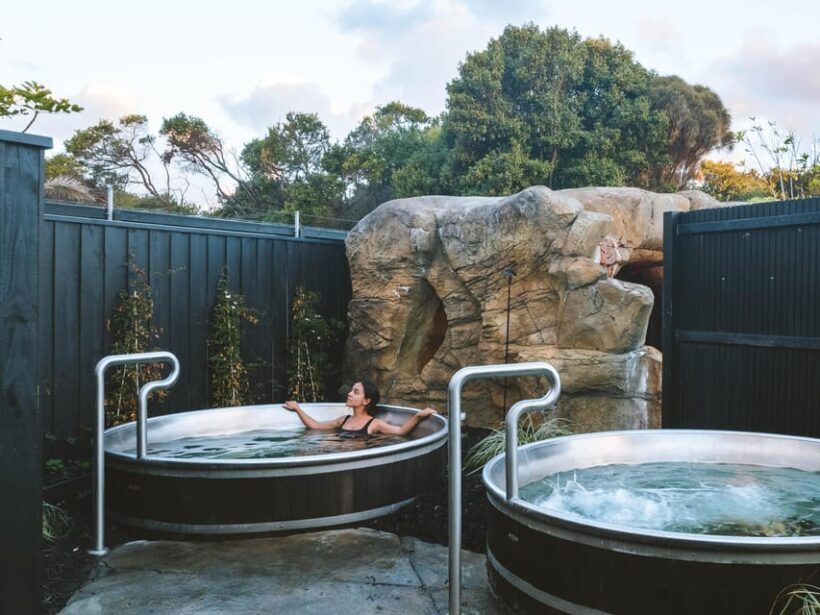 Warrnambool: Deep Blue Hot Springs Entry Ticket - Key Points