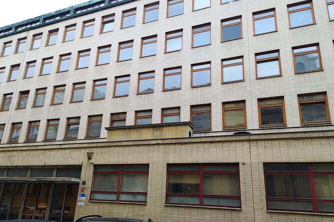 Wars and Totality Private Walking Tour in Prague - Historical Context of Czech Struggles in the 20th Century