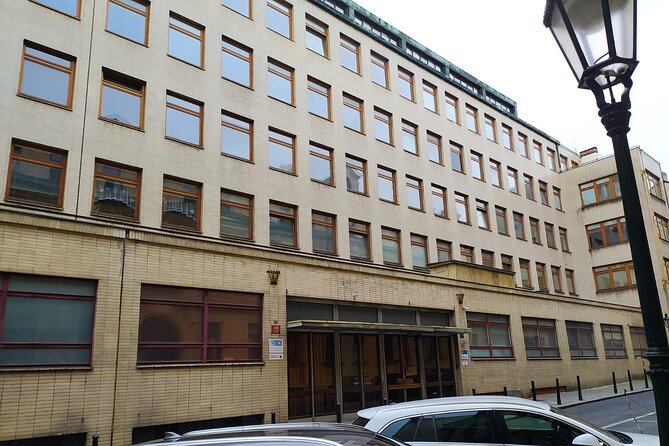 Wars and Totality Private Walking Tour in Prague - Tour Reviews and Traveler Recommendations