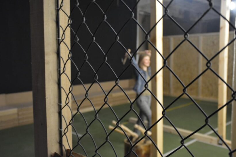 Warsaw: Axe Throwing Experience - What to Expect from the Warsaw Axe Throwing Experience